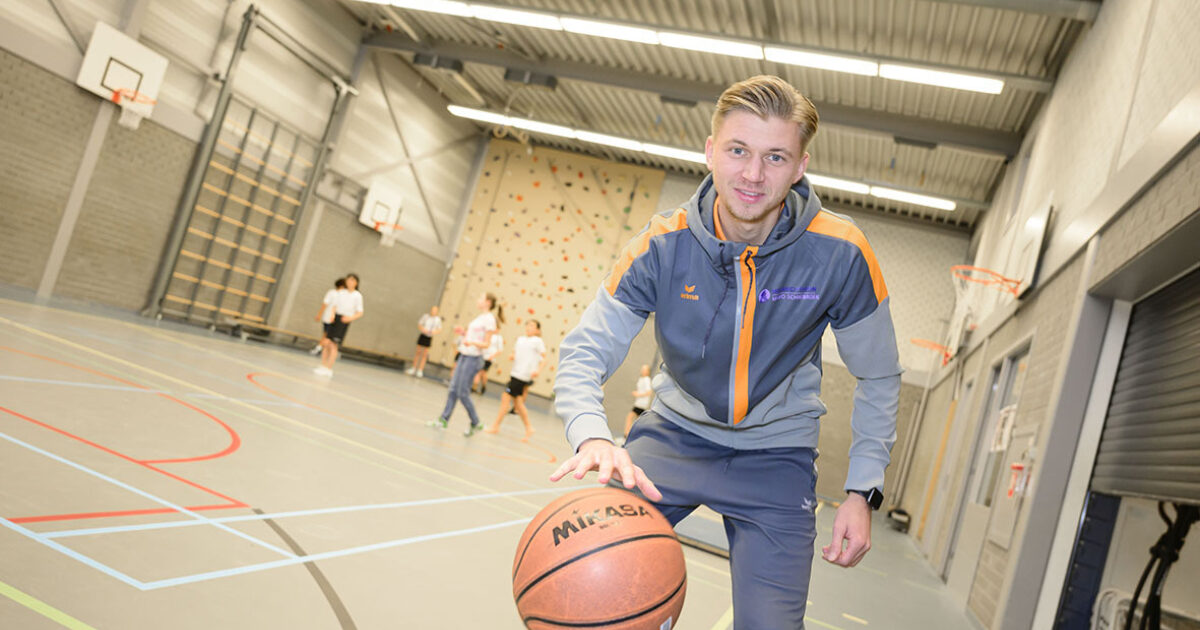 Danny van der Eem, docent lichamelijke opvoeding - Werken bij CVO